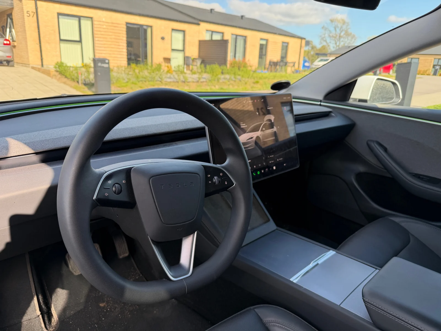 Renault Megane E-Tech - CarPal